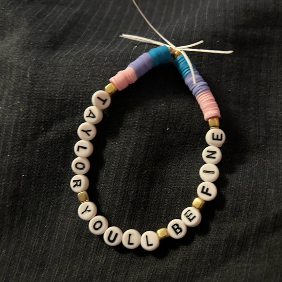 Taylor Swift | Jewelry | Taylor Swift Friendship Bracelet | Poshmark